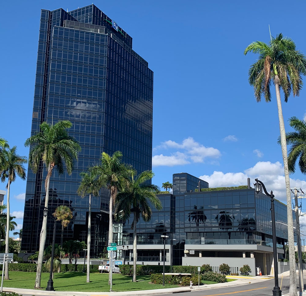 NEWS PICK-UP: Northbridge Centre Trades Hands for $98 Million – Company ...